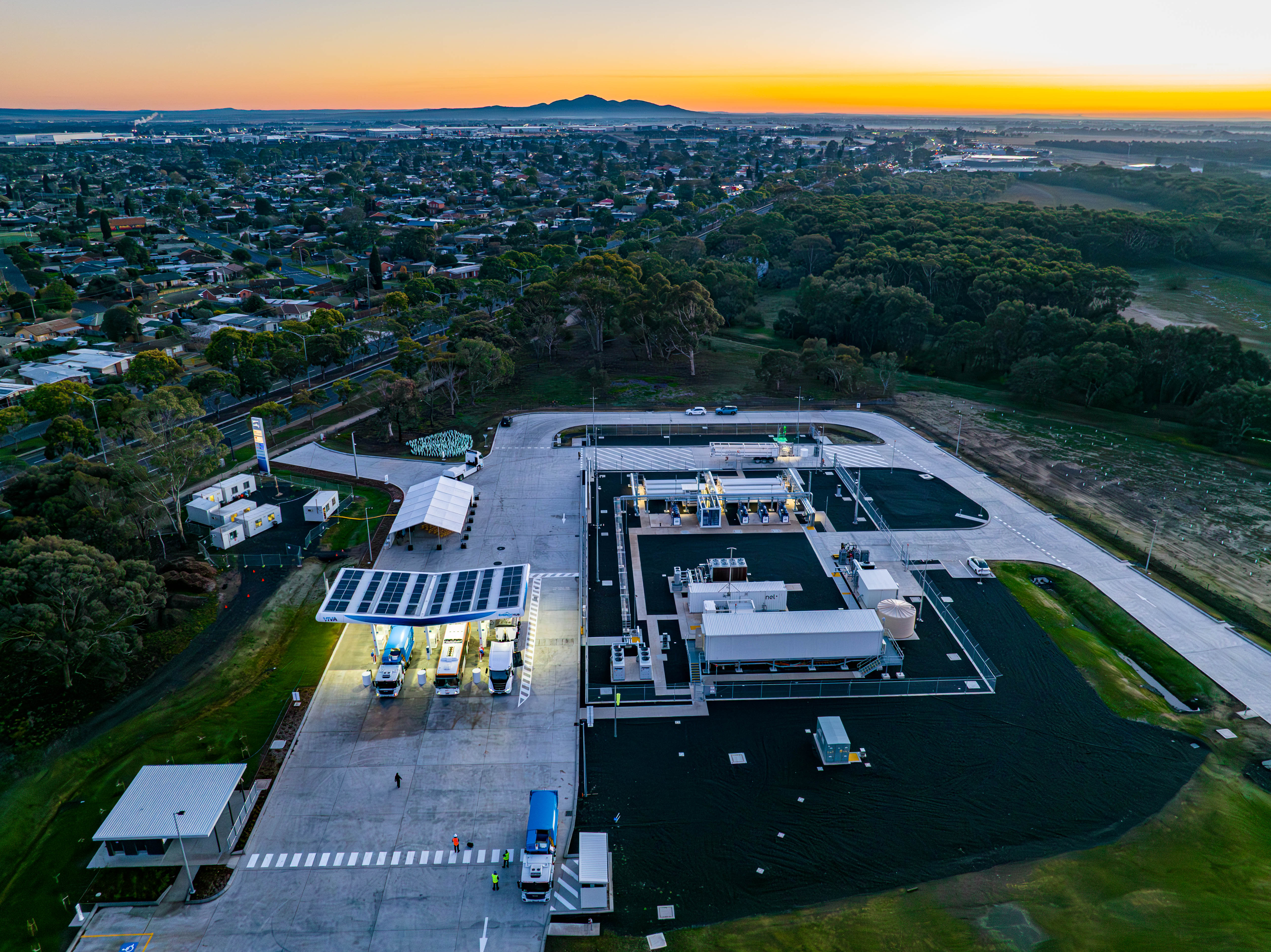 Australia enters new energy future with first public hydrogen station at Viva Energy Hub in ...